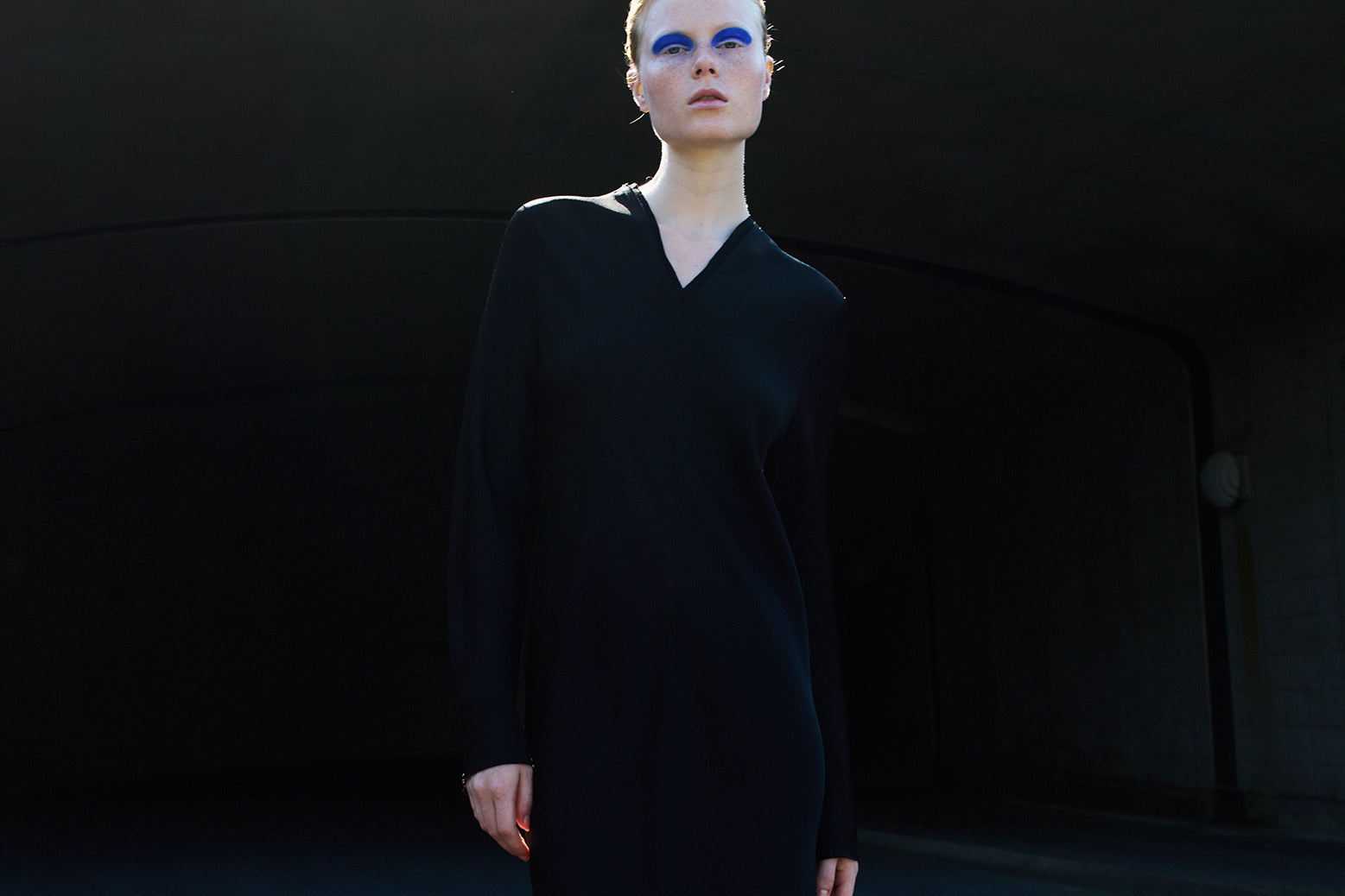 Second layer - Female Statue - – PHERE